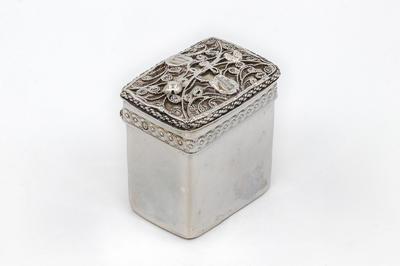 box, peppermint - The Johnston Collection