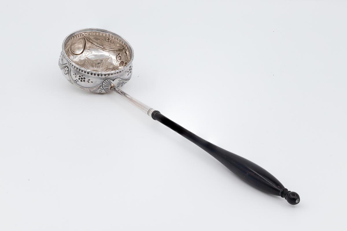 ladle, toddy - The Johnston Collection