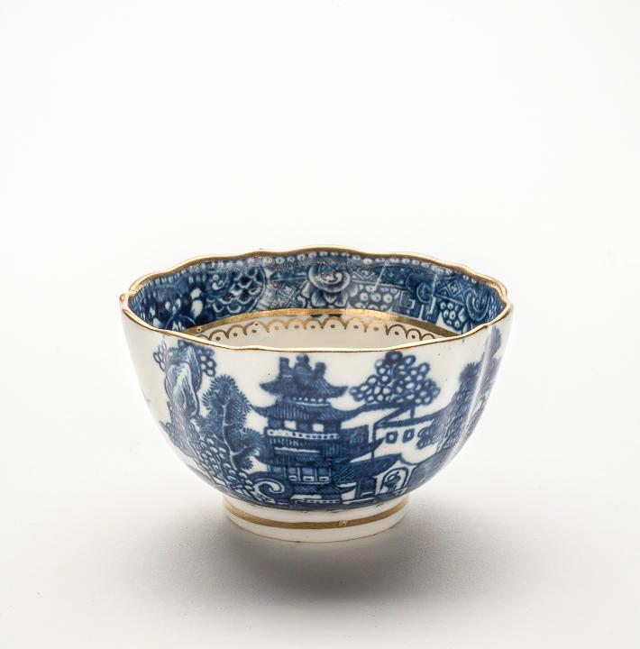 tea bowl - The Johnston Collection